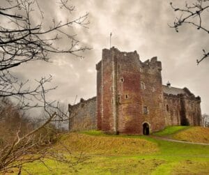 17 Best Castles in Scotland to Visit (with a map!)