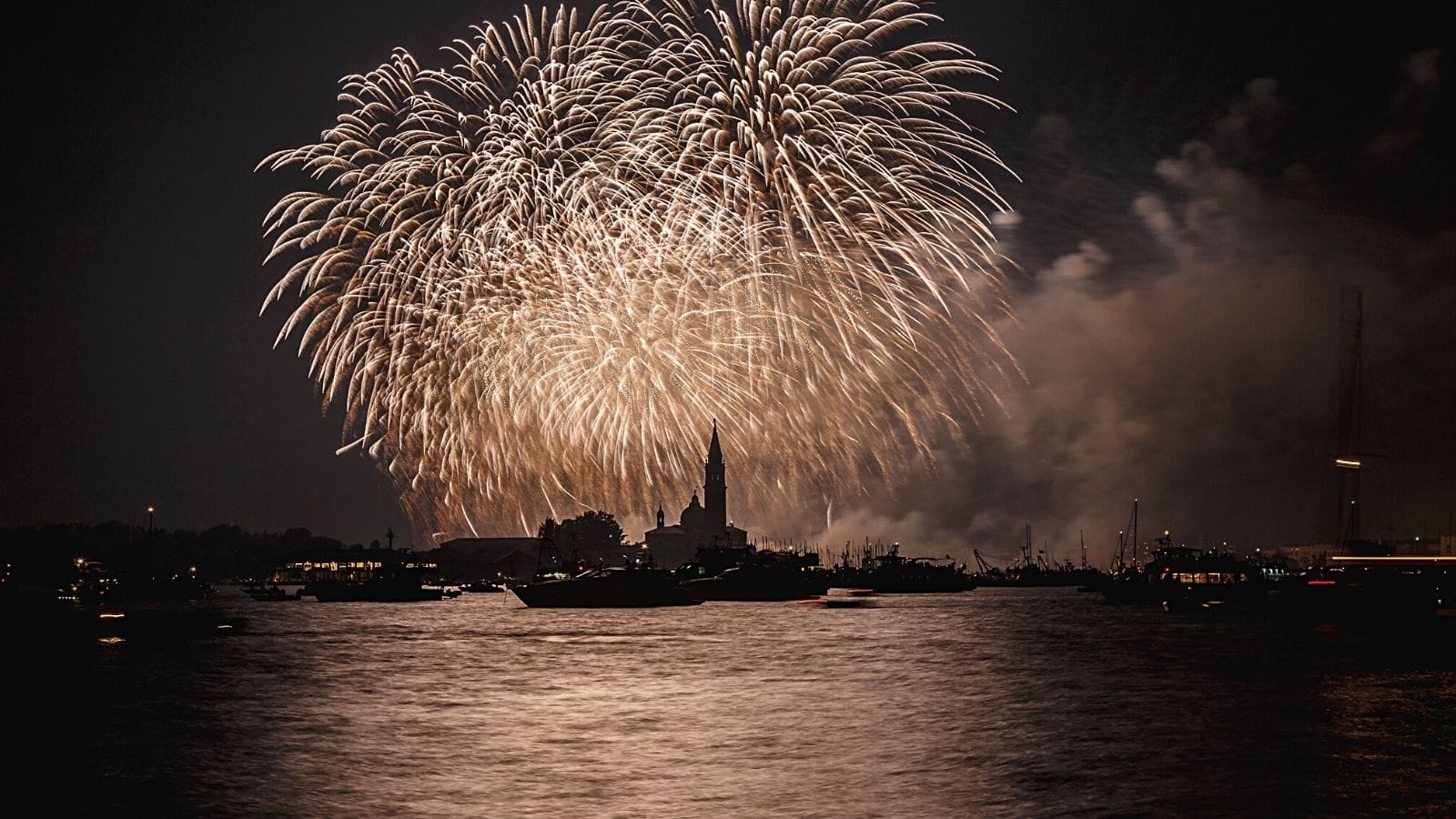 15+ Best Places to Spend New Years Eve in Europe
