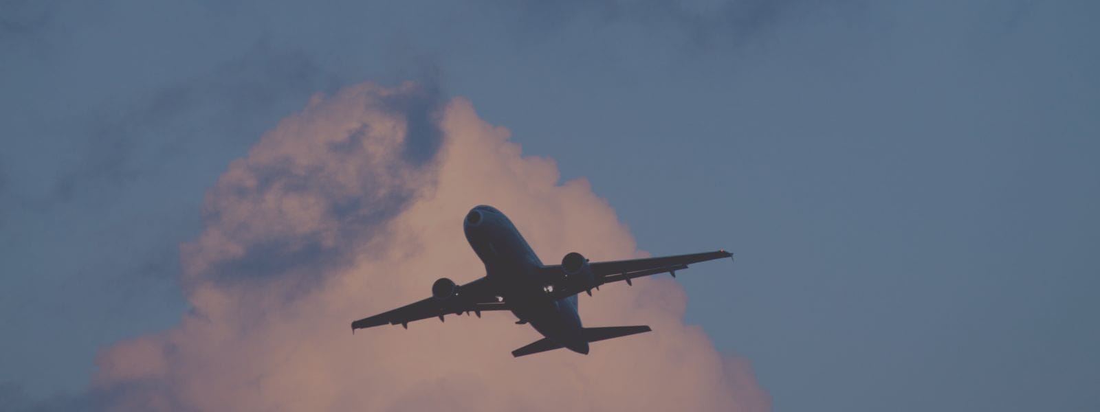 12 Travel Tips for First Time Flyers